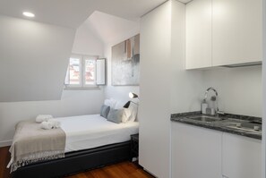 1 quarto, roupa de cama fornecida 