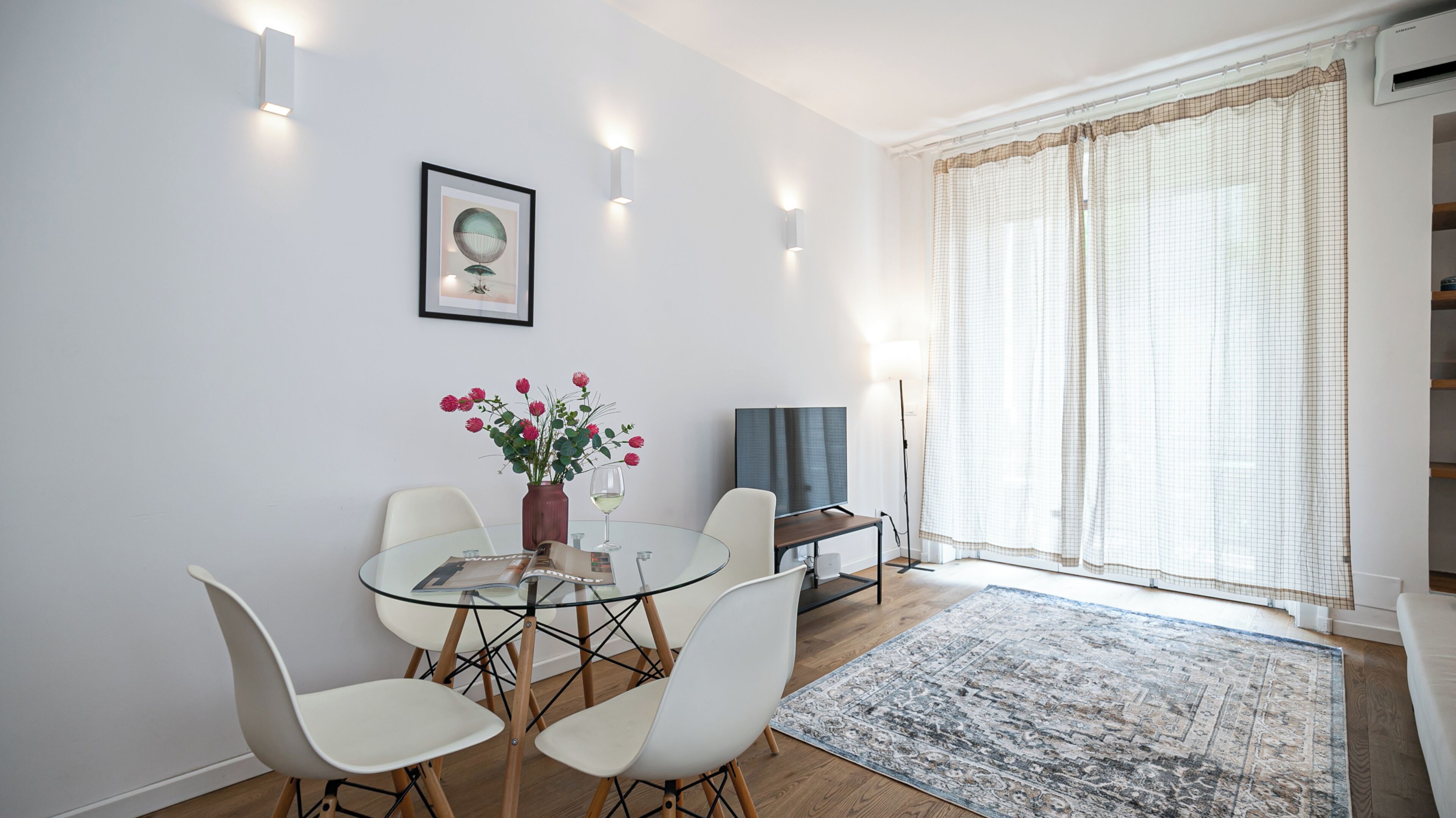 Apartamento (1 Bedroom) | Sala de jantar