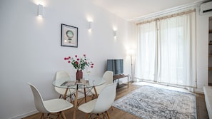 Apartamento (1 Bedroom) | Sala de jantar