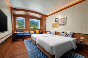 Quarto Standard, 2 camas de casal, vista para a montanha | Vista do quarto
