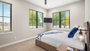 Casa (2 Bedrooms) | Interior