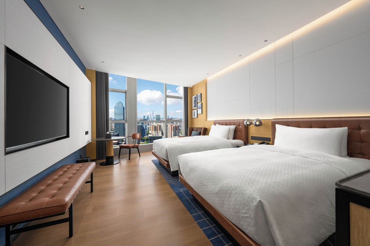 Quarto standard, 2 camas de casal, vista para a cidade