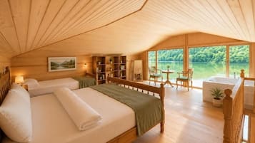 Bungalow Familiar, pátio, vista para o lago | Quartos insonorizados, Wi-fi grátis