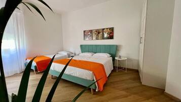 Quarto triplo conforto, para não fumantes | Frigobar, cortinas blackout, quartos à prova de som, Wi-Fi de cortesia