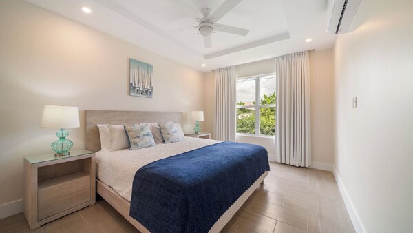 Across From Beach With Resort Pool - Coral Beach 202 - Barbados