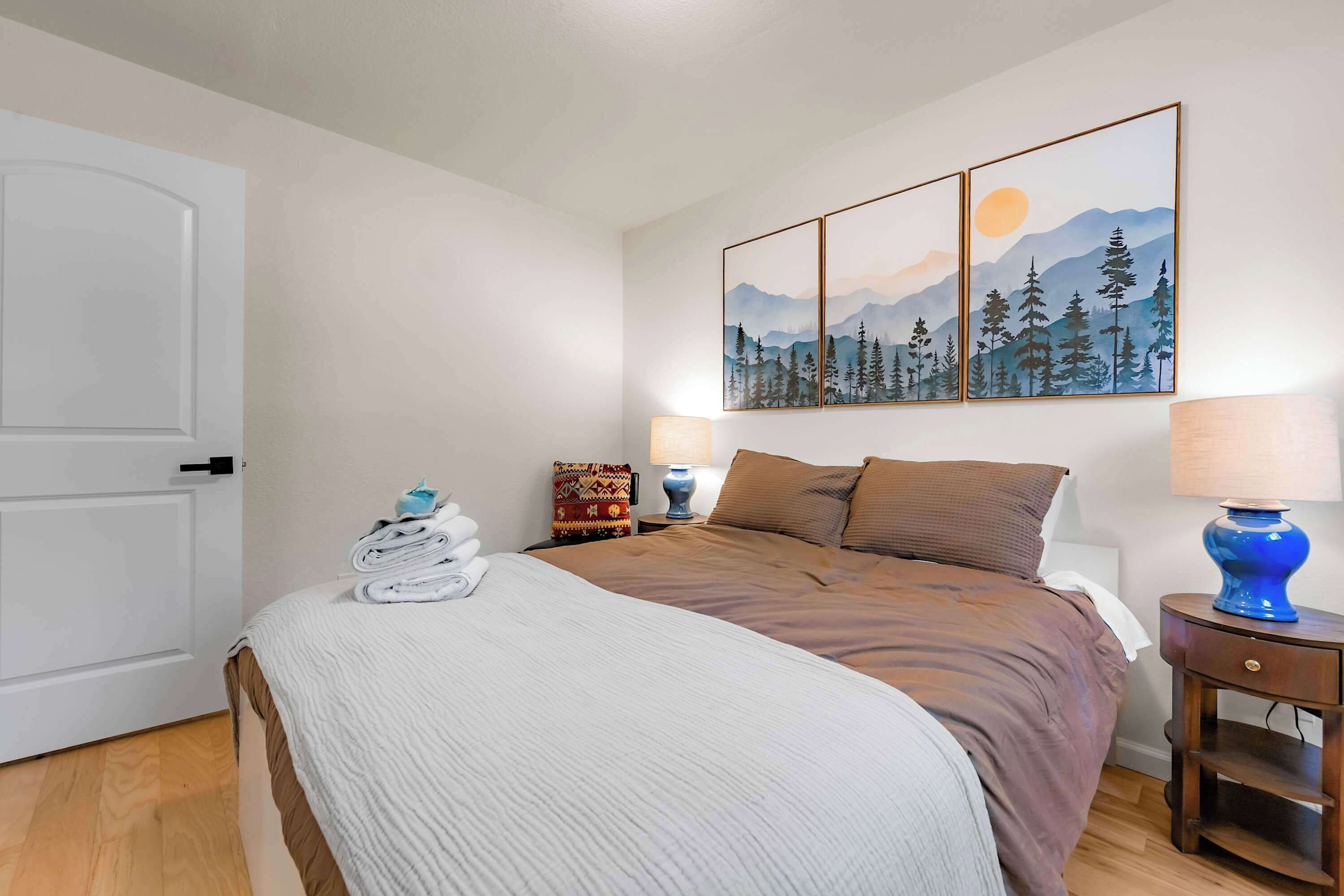 Casa, várias camas, vista para a montanha (Tree Top Verdon) | 5 quartos, com decoração personalizada, com mobília individualizada 