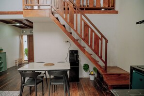 Quarto família, vista para a montanha | Opções para refeição