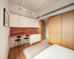 Quarto Duplo | Cofre no quarto, cortinas/cortinados opacos, quartos insonorizados 