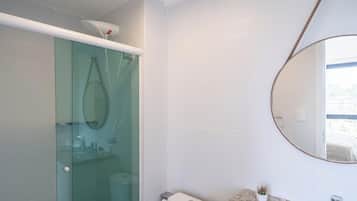 Apartamento Básico | Casa de banho | Um polibã