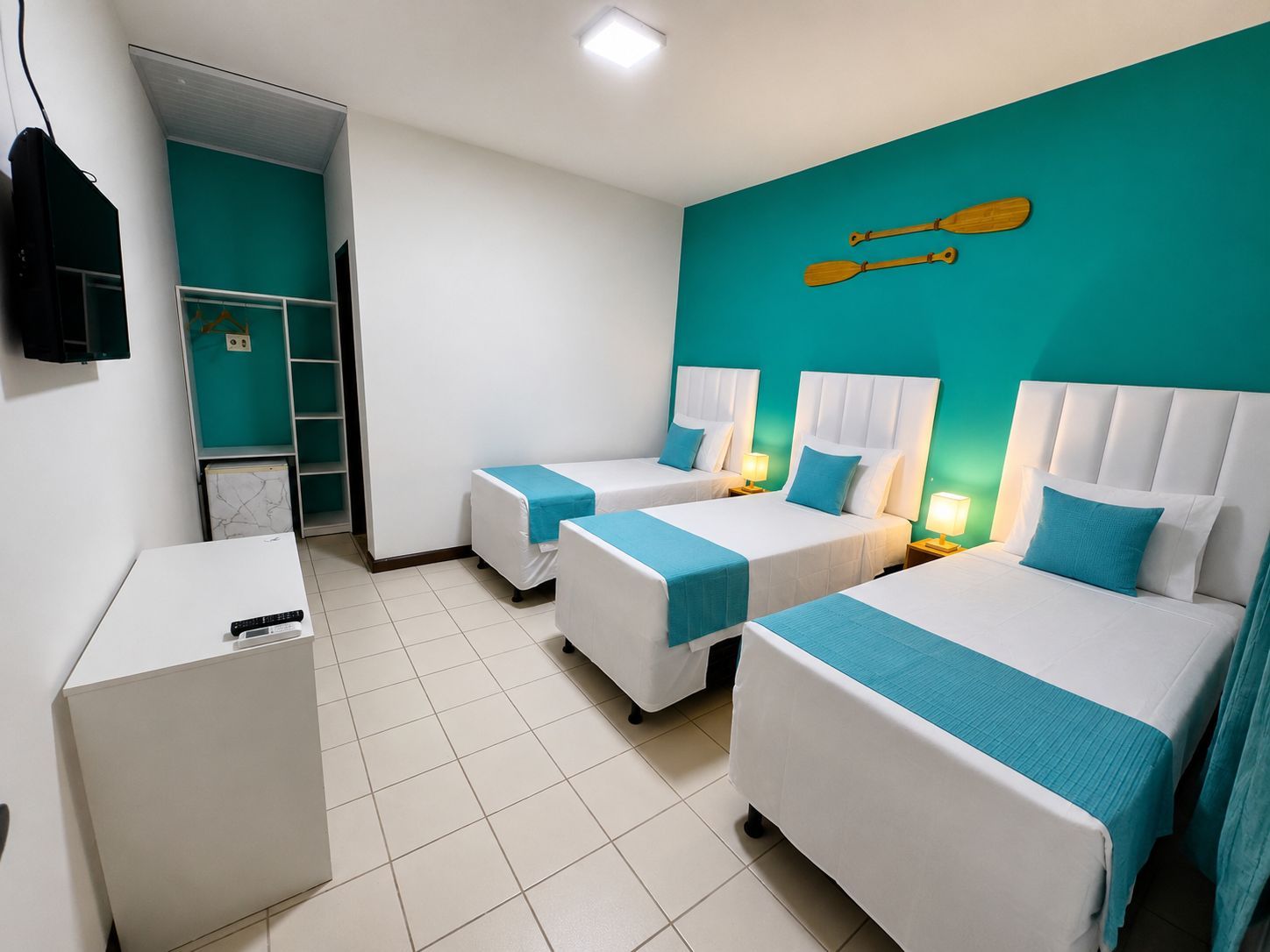 Quarto Triplo Básico