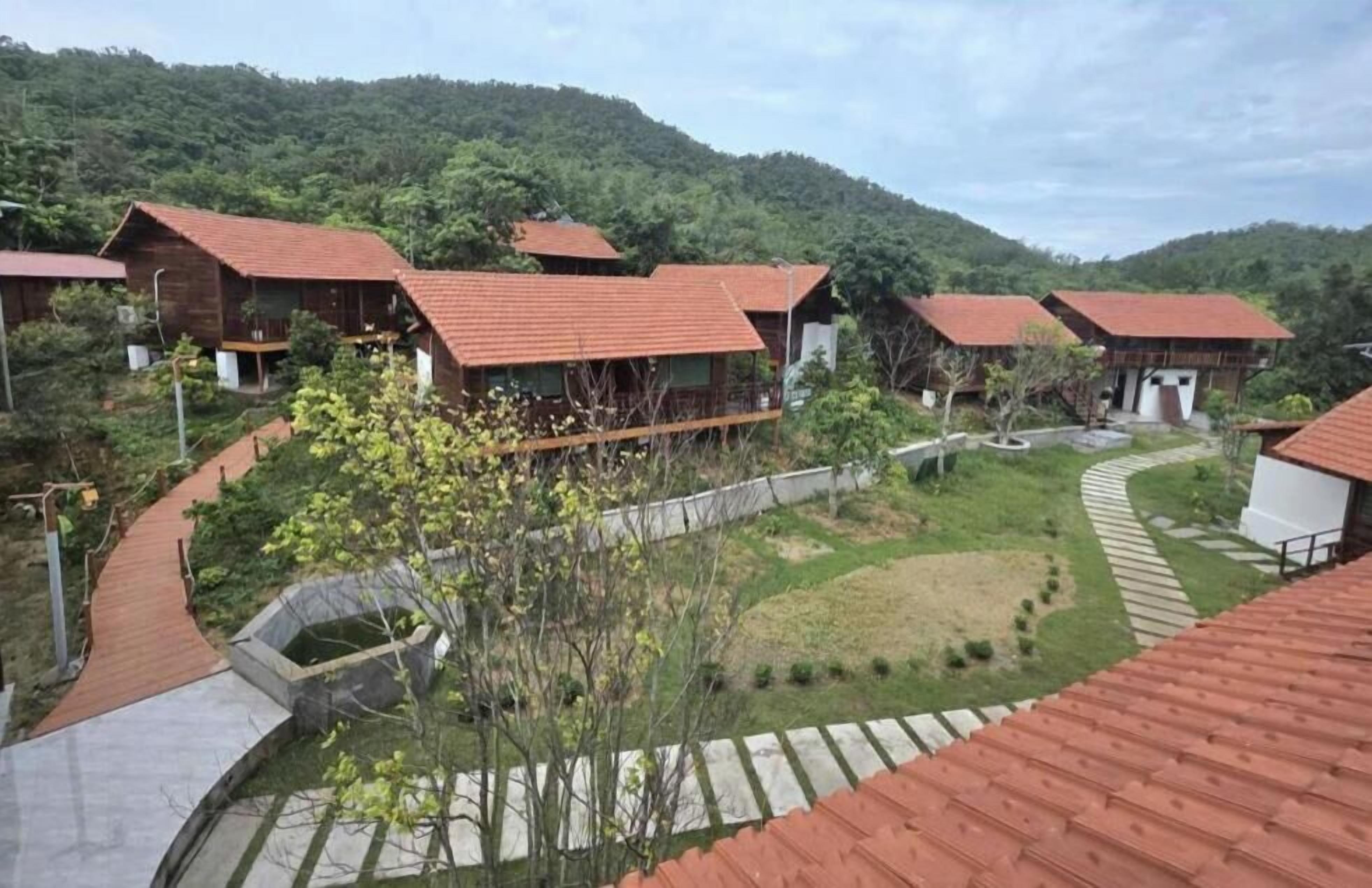 Chalé Familiar, varanda, vista para o resort | Terrenos do alojamento