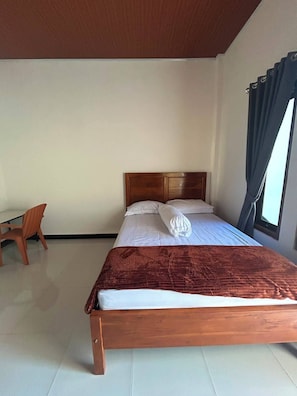 Quarto Duplo, varanda, vista para o pátio