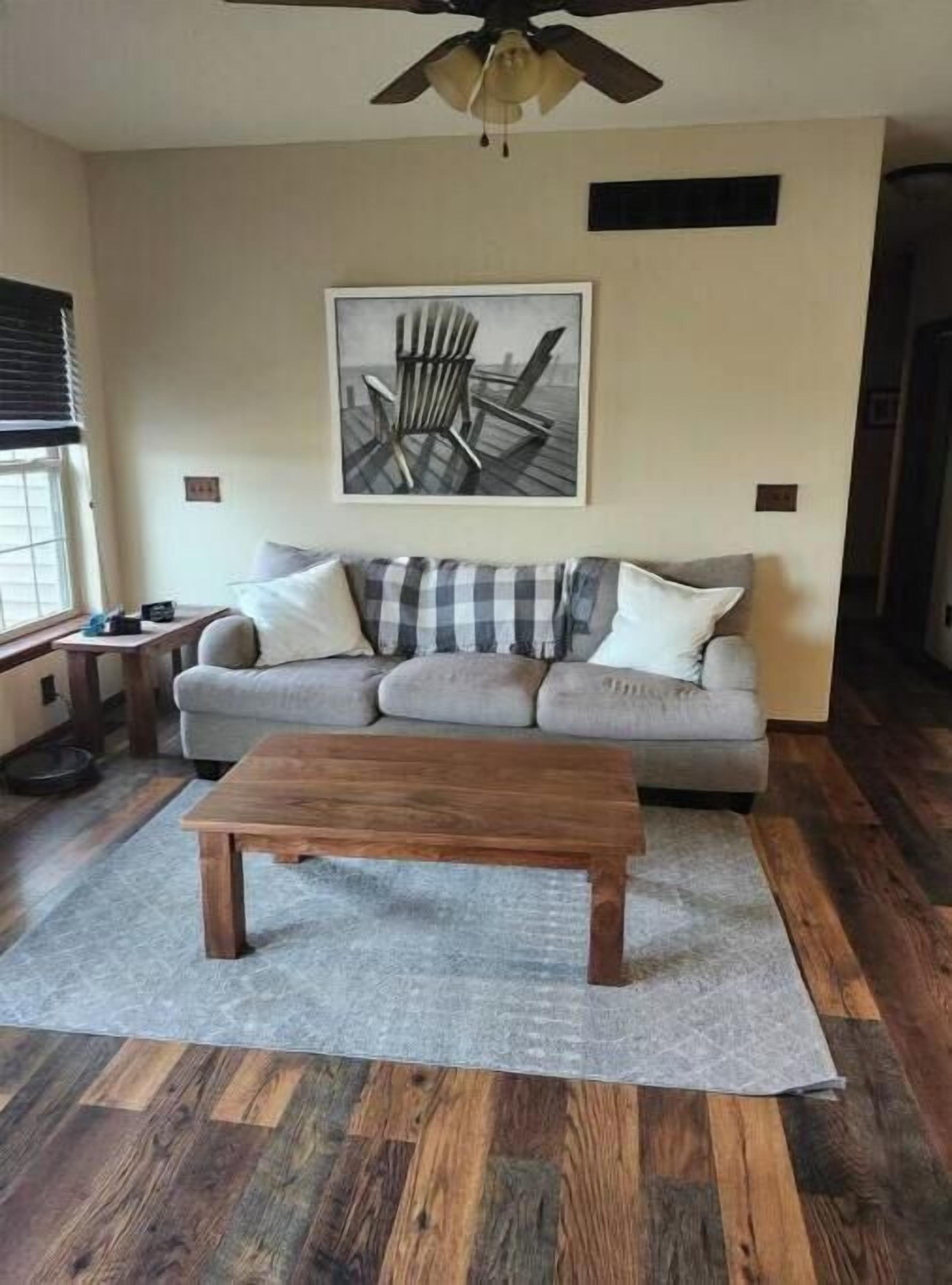 Spacious 5-bedroom House In Serene North Liberty With Ac - Iowa City, IA