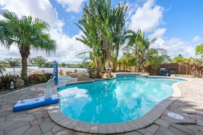 Piscina exterior 