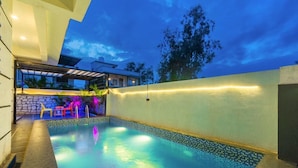 Piscina externa
