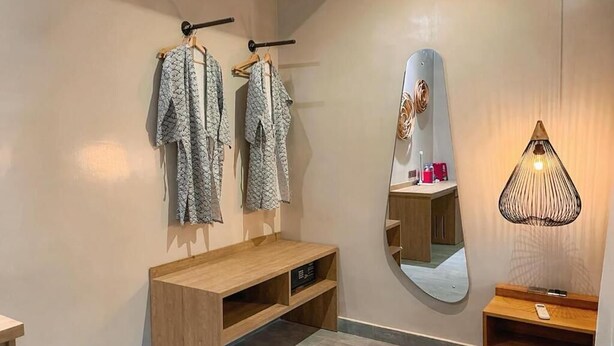 Quarto casal luxo, vista para o jardim | Parte interna