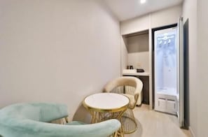 Quarto casal luxo, para não fumantes, banheiro privativo | Parte interna