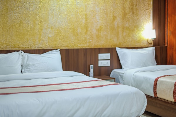 Batika Resort Sauraha - Tibet