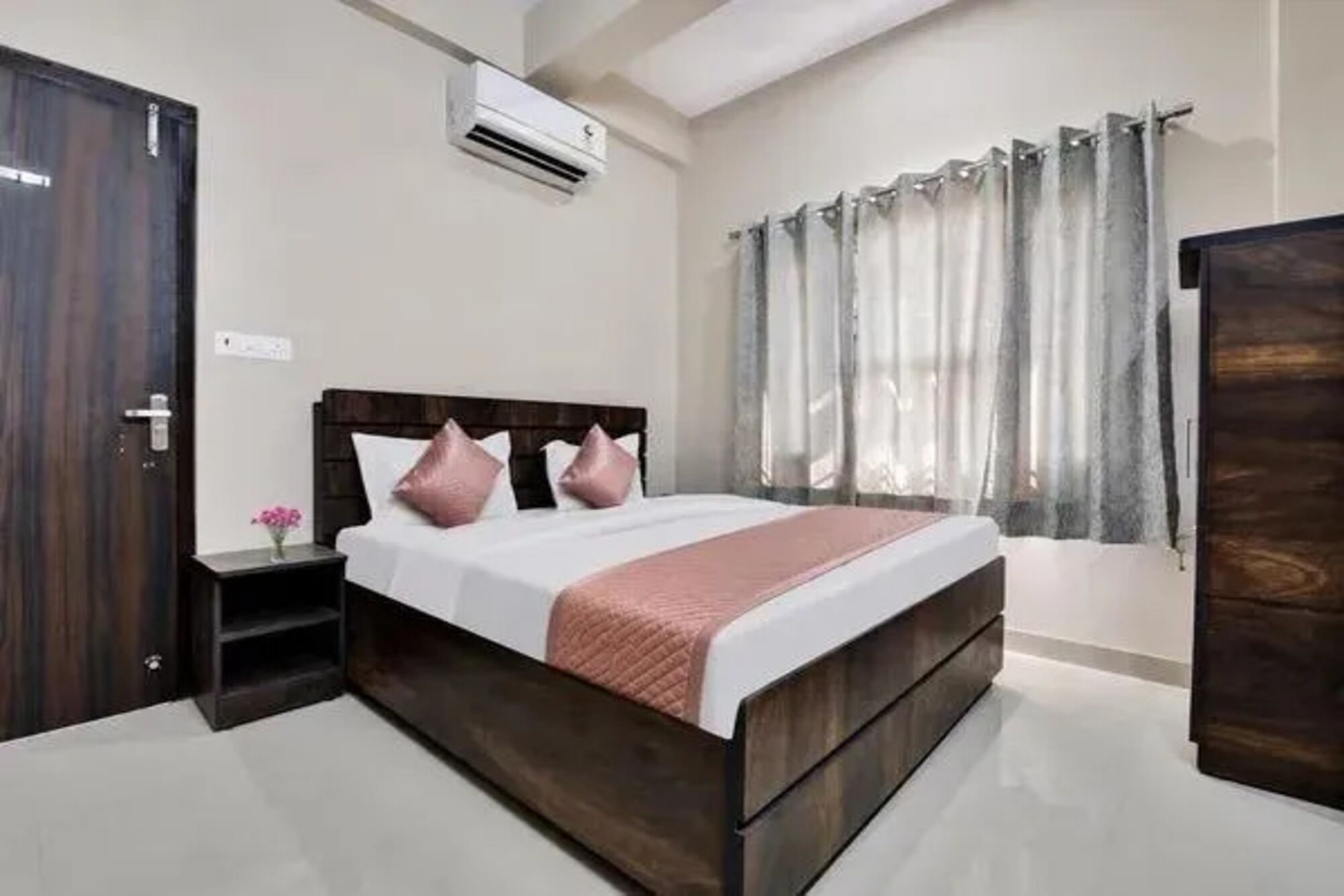 Quarto luxo | Roupas de cama de algodão egípcio, roupas de cama premium, escrivaninha