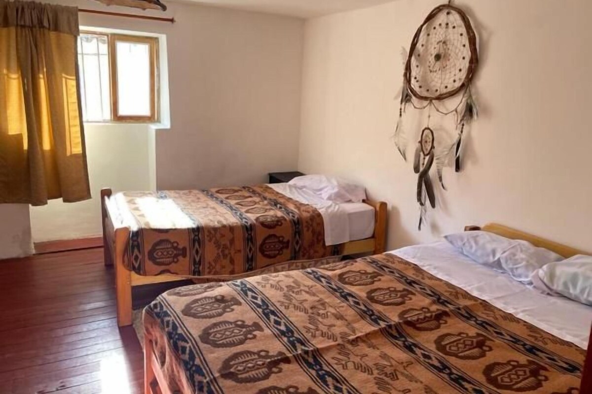 Quarto Duplo, varanda, vista para o pátio | Edredões de penas, Wi-fi grátis 