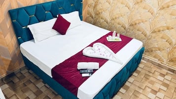 Quarto luxo | Camas extras/dobráveis (sobretaxa), roupa de cama
