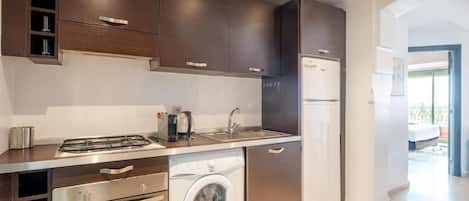 Apartamento, varanda, Vista para a cidade | Cozinha privada