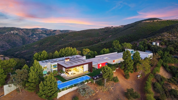 The Malibu Art Estate By Avantstay Infinity Pool + Theater + Game Room 20 Private Acres - Malibu
