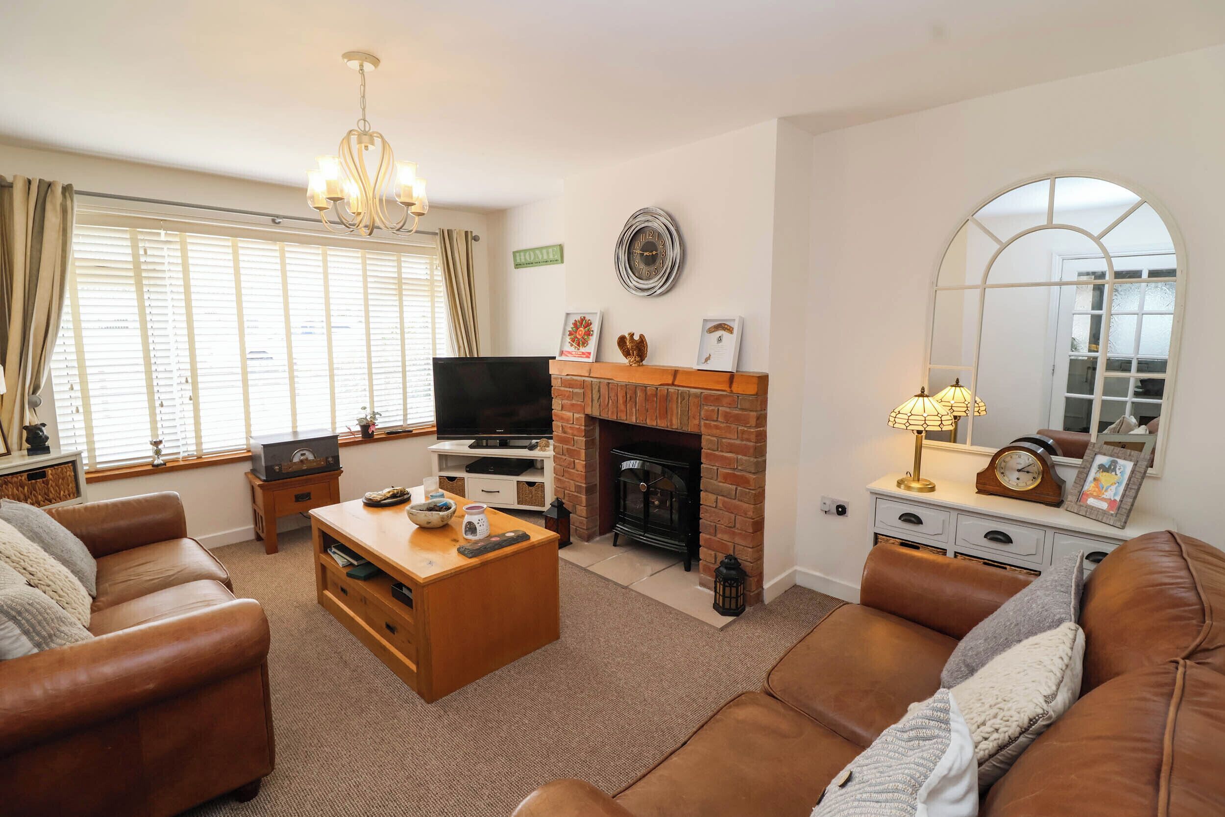 56 Steart Gardens, Pet Friendly, With A Garden In Burnham-on-sea - Burnham-on-Sea
