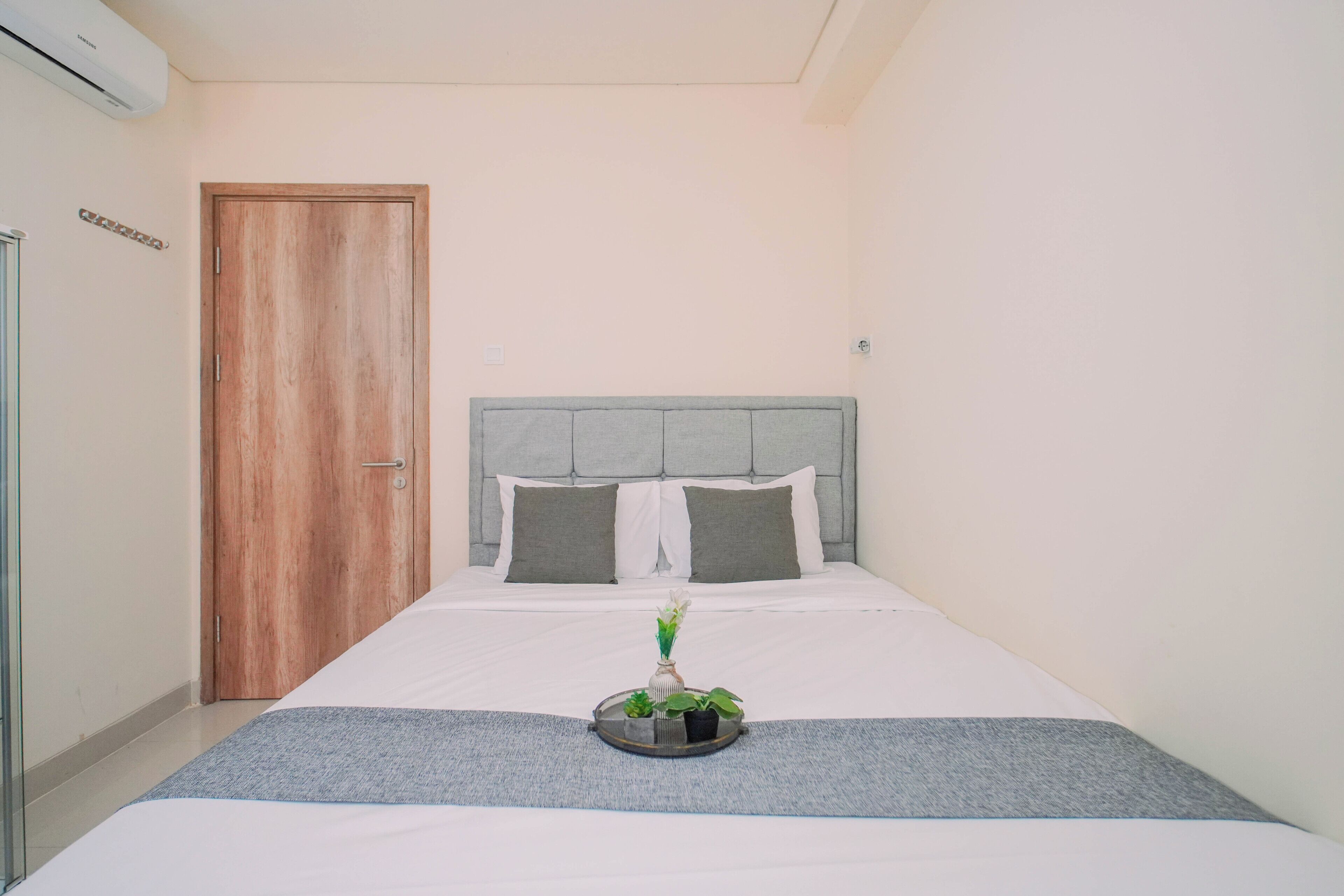Estúdio Standard | Roupa de cama fornecida 