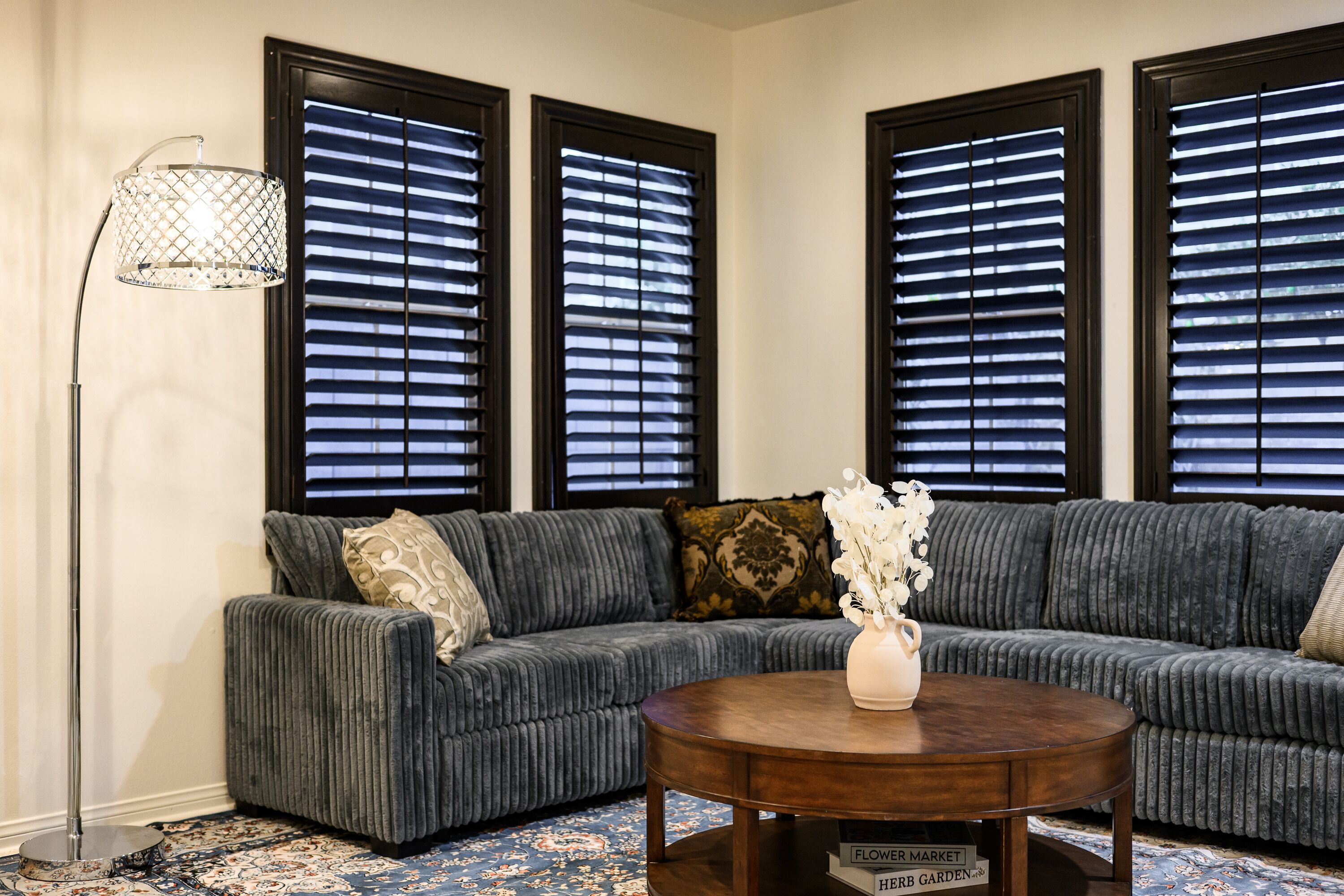 Luxury 7br Getaway/10 Beds/near Victoria Gardens - Bloomington, CA