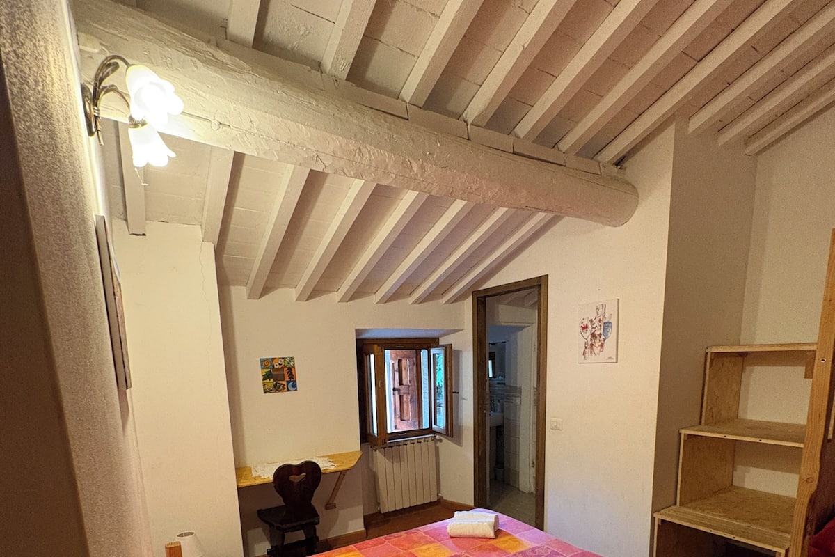 Quarto luxo, para não fumantes, vista para o jardim | Wi-Fi de cortesia