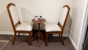 Quarto, 1 quarto, pátio | Sala de jantar