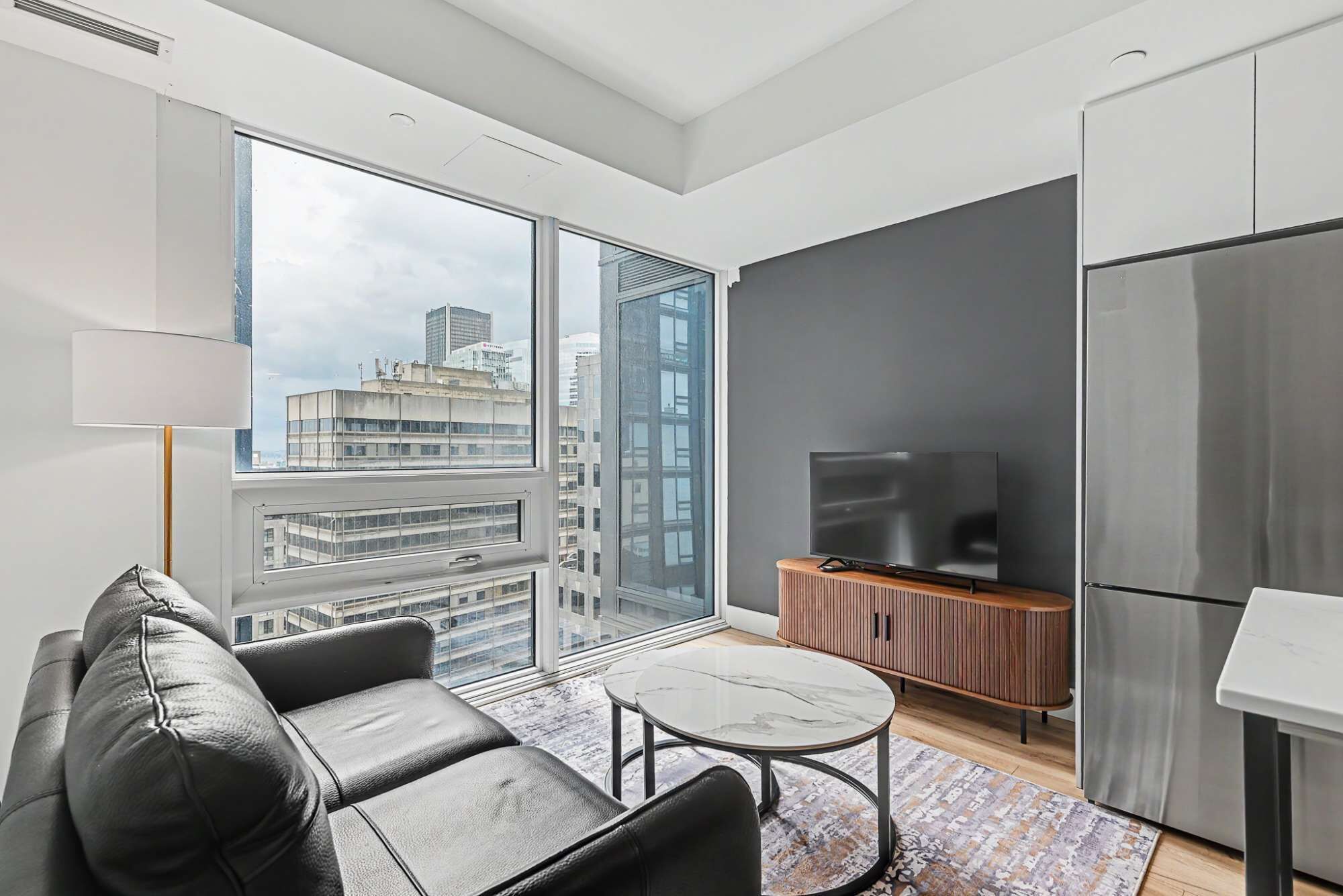 1 Bedroom/1 Bathroom Suite - Laval