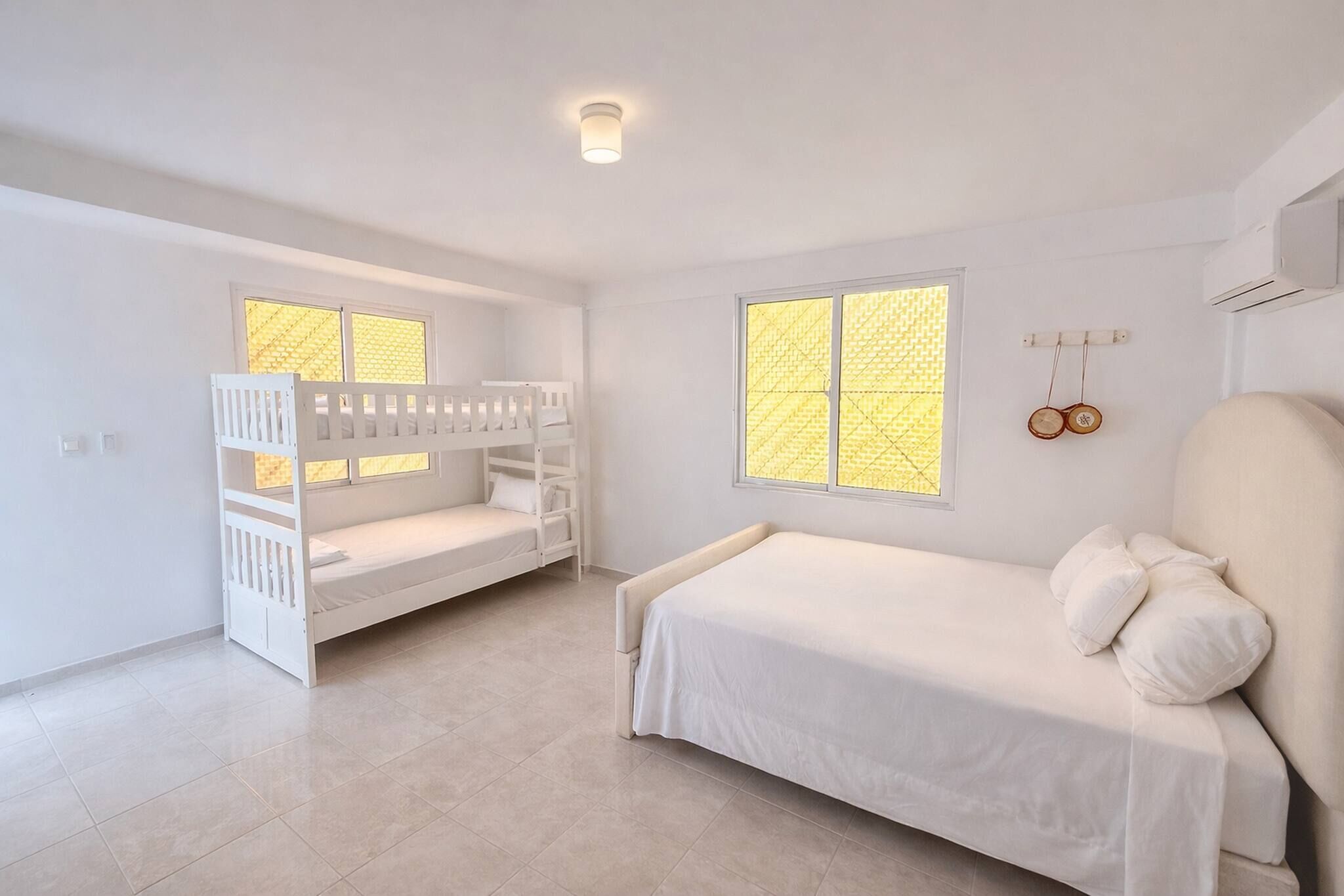 Casa, 5 quartos, para fumantes, piscina particular