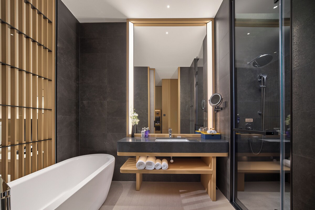 Quarto Nobre, 1 cama king-size | Comodidade do quarto