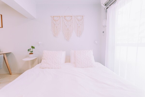 Fukuoka Nakasu Spacious & Stylish Stay - Tenjin