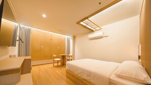 Quarto casal luxo, vista para a cidade | Wi-Fi de cortesia