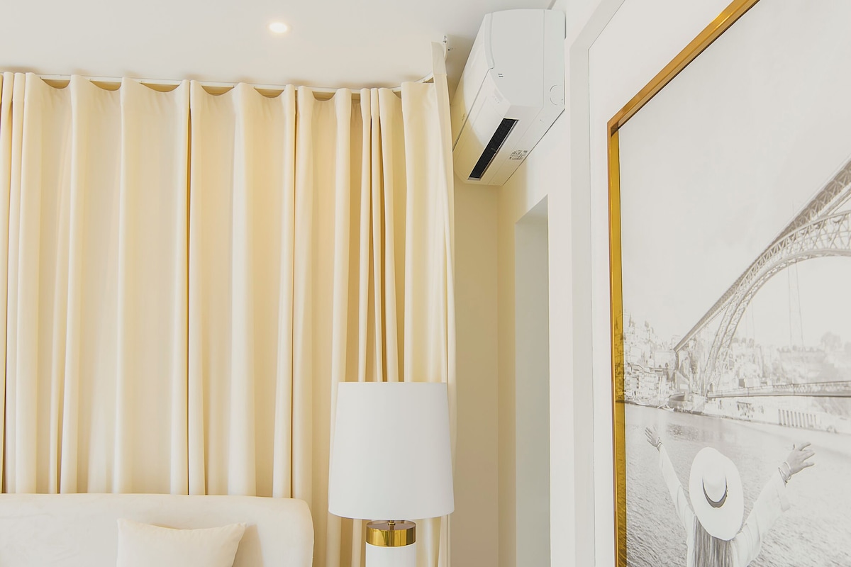 Apartamento | Cortinas/cortinados opacos, ferro/tábua de engomar, Wi-fi grátis 