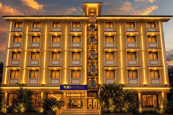 Oriva Rendezvous Beach Resort - Goa