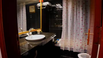 Quarto executivo | Banheiro