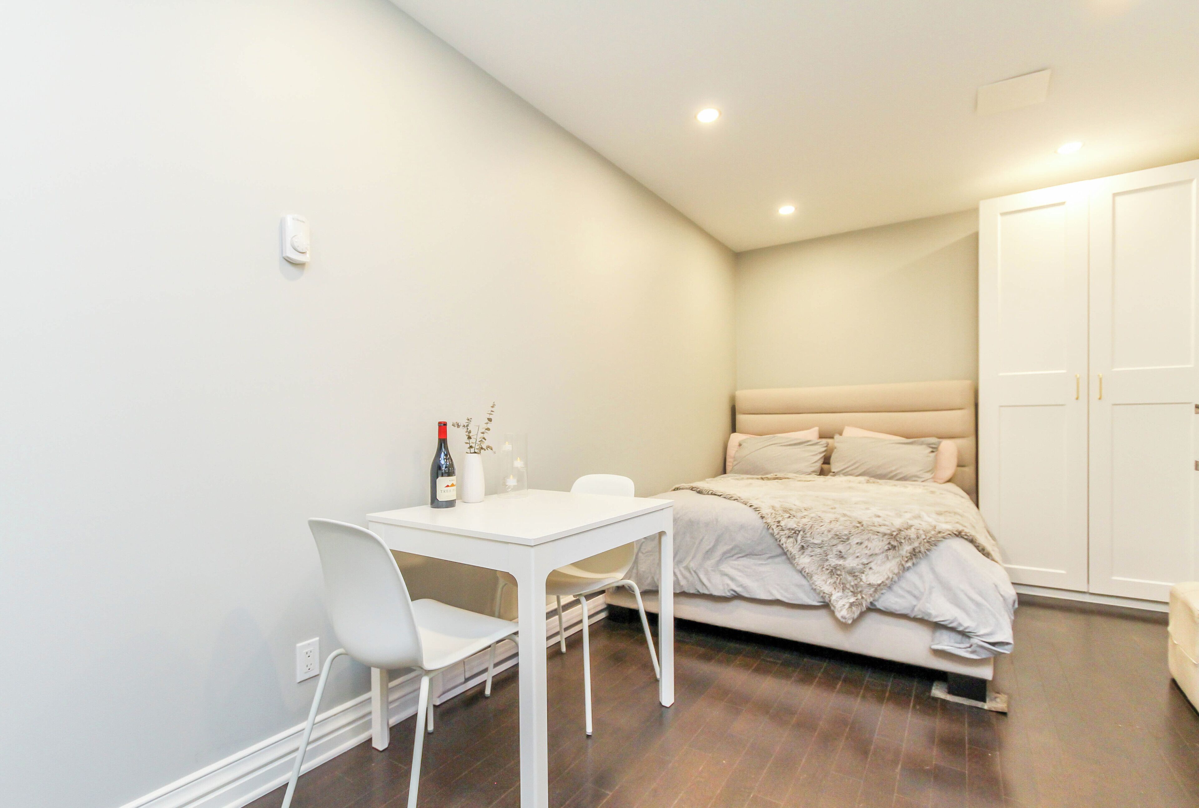 Bachelor Apartment In A Perfect Location Of Ottawa - Ottawa
