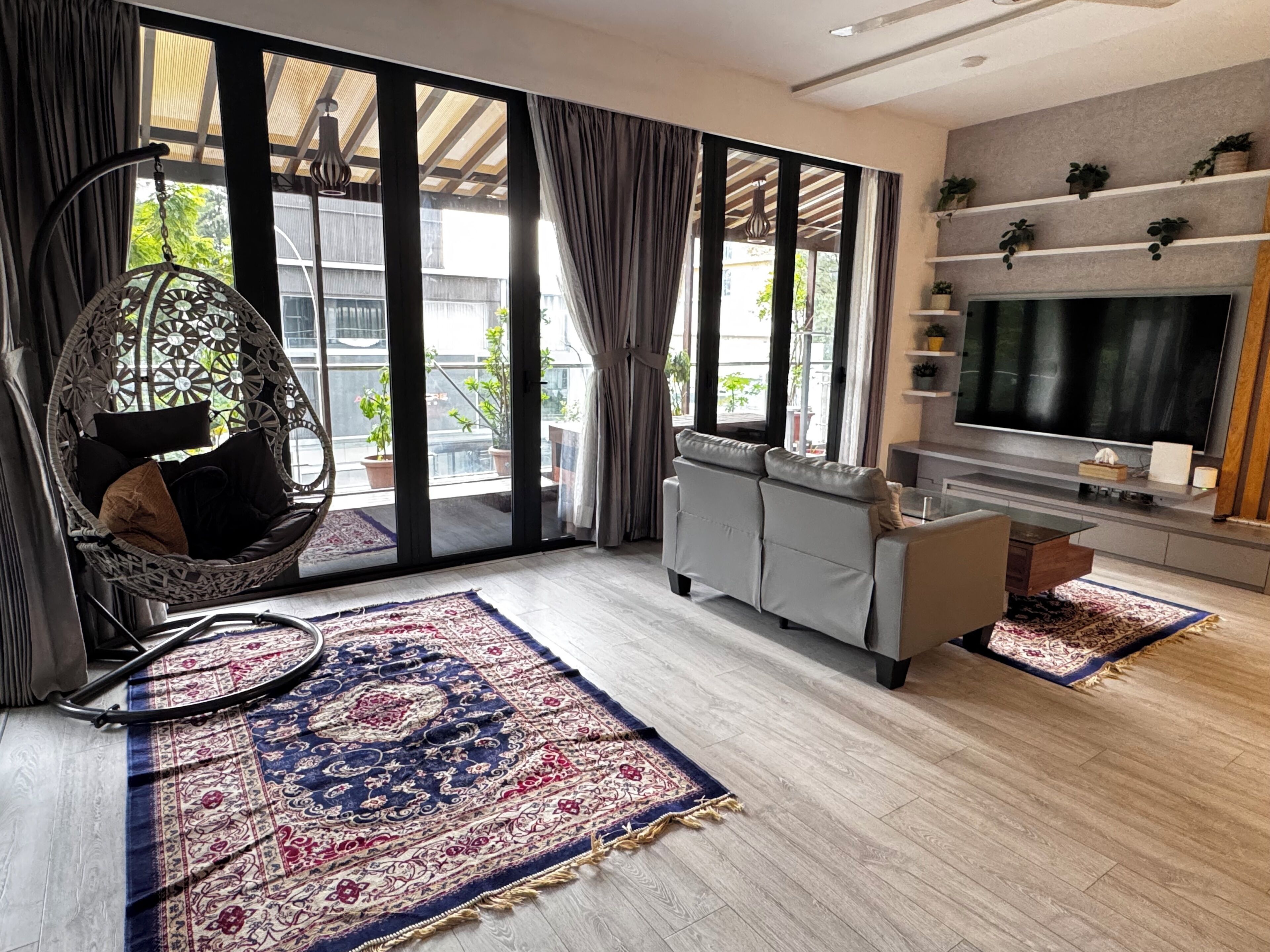 Spacious 3br Apartment With Large Balcony - Malé