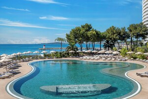 Piscina exterior 