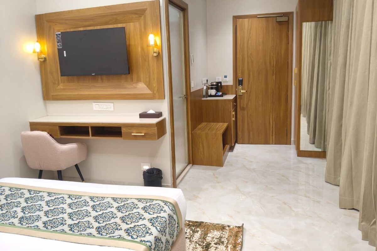 Quarto Duplo Deluxe | Minibar, Wi-fi grátis, roupa de cama fornecida 