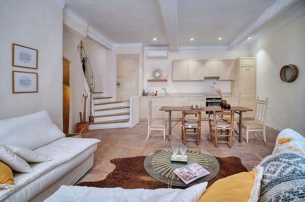 Jolie Maison De Ville 450 M Des Plages A3b113 - Cannes