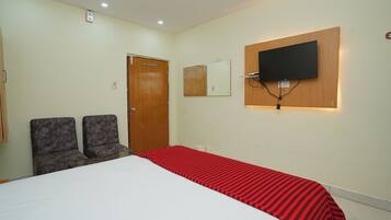 Quarto Clássico com Cama de Casal
