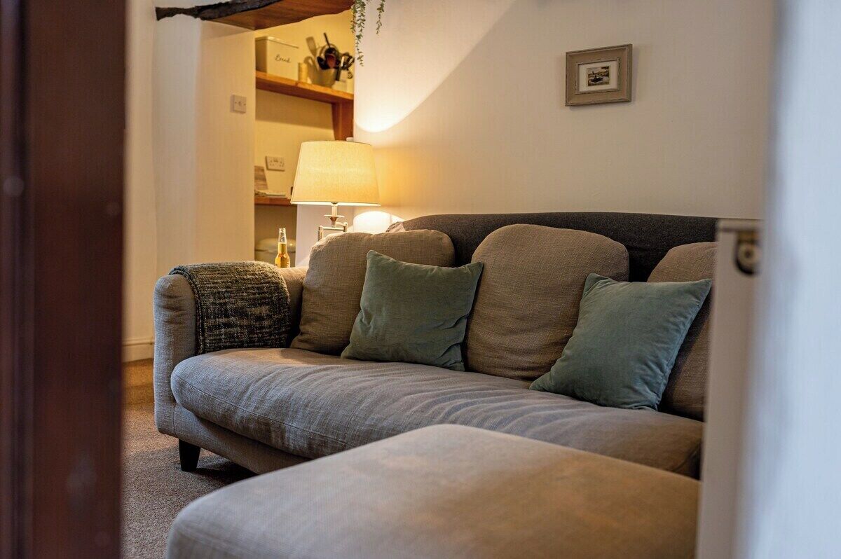 The Snug Super King-size Bed, En-suite, Parking - Rutland