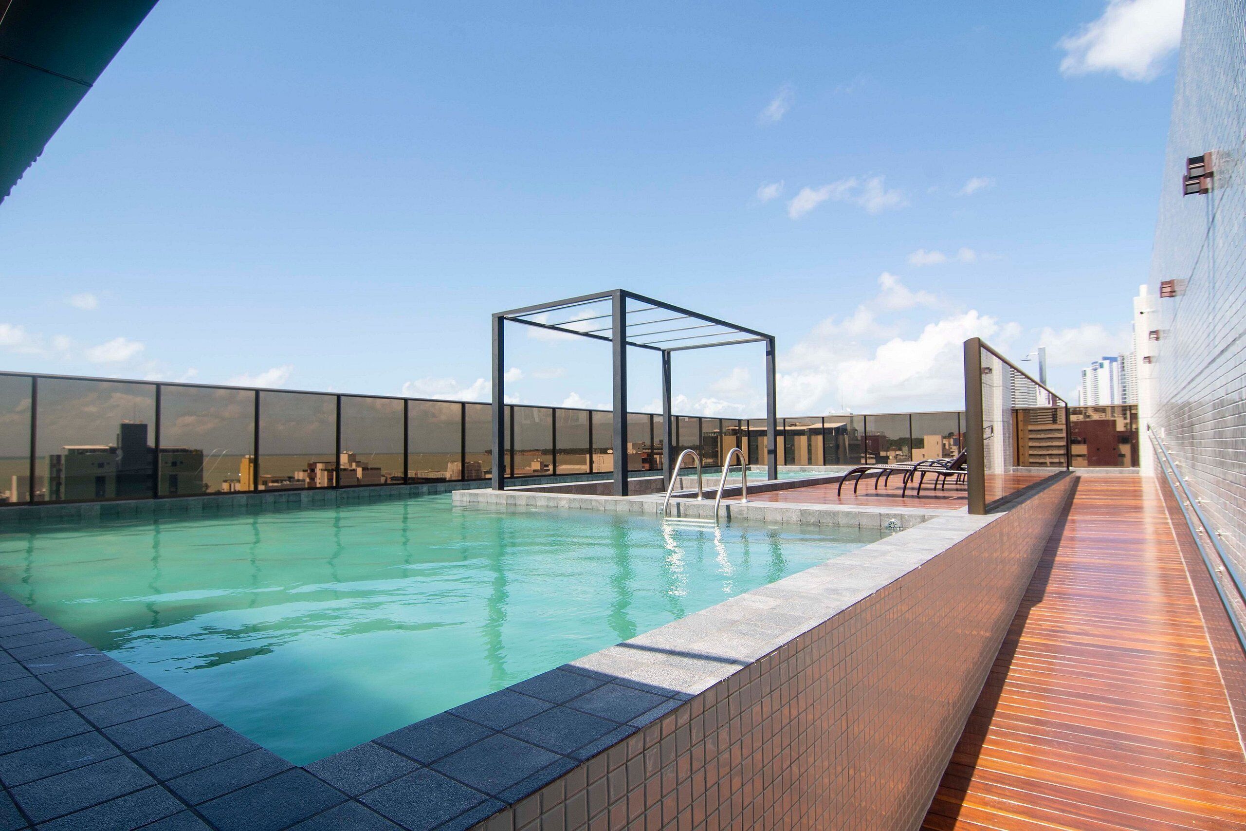 Apartamento | Piscina | Piscina exterior 