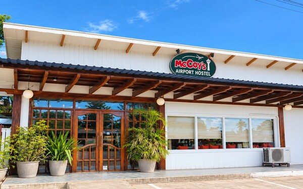 Mccoys Airport Hostel - Puerto Princesa