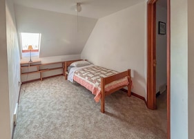 Casa, vista para o jardim | Ferros/tábuas de passar roupa, Wi-Fi de cortesia